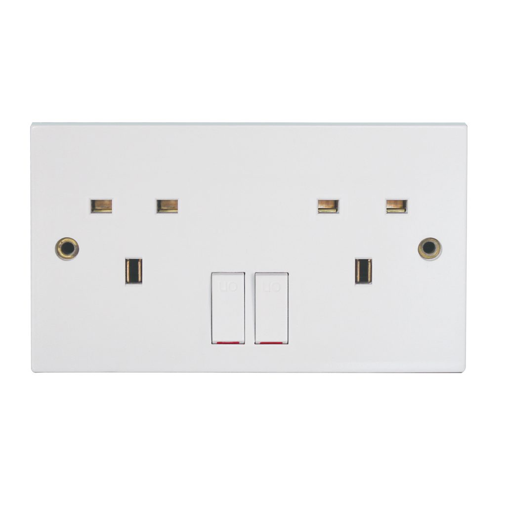 Switched Socket 2 Gang DP 13A - Arlec UK